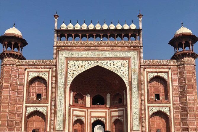 Private Taj Mahal Agra Day Tour from Delhi by Car with Guide - The Itinerary in Detail