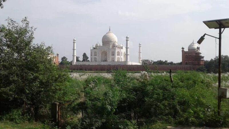Private Taj Mahal & Agra Fort Day Tour By Car From New Delhi - Exploring Agra Fort