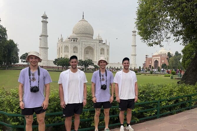 Private Taj Mahal and Agra Fort Day Trip By Superfast Train From Delhi - Key Points