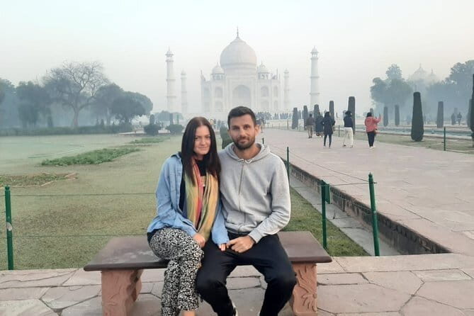 Private Taj Mahal and Agra Tour by Gatimaan Express - The Return Trip: A Relaxed Evening on the Train