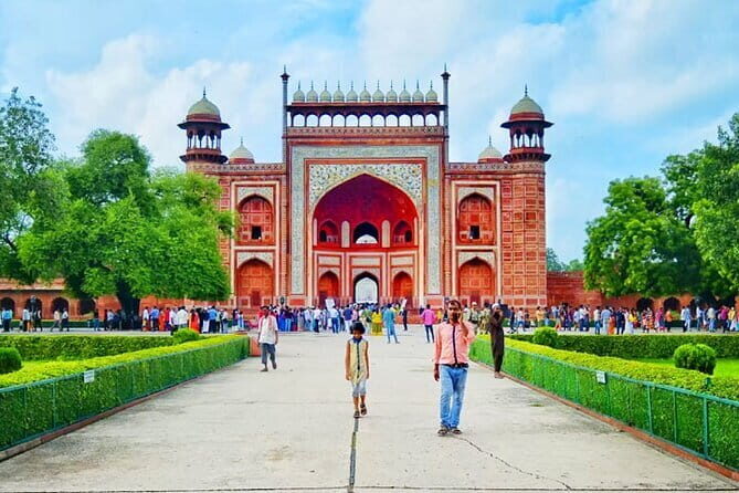 Private Taj Mahal at Sunrise and Agra Day Tour from Delhi - What Travelers Say