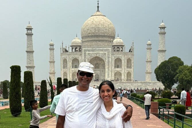 Private Taj Mahal Day trip From Delhi - Key Points