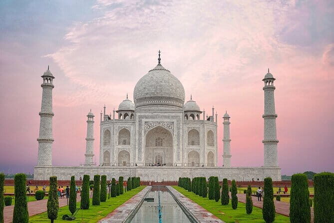 Private Taj Mahal Same Day Tour from Delhi by Car - What to Expect During the Day