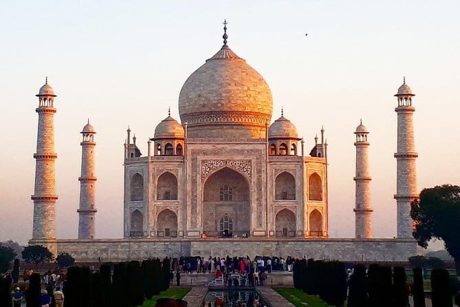 Private Taj Mahal Same Day Tour from Delhi by Car - FAQs