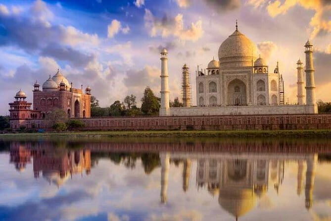 Private Taj Mahal Sunrise Tour and Agra Sightseeing from Delhi - Return to Delhi