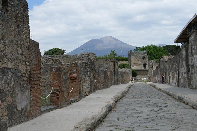 Private Tasfer With Pompeii Stop - Why the Private Transfer Excels