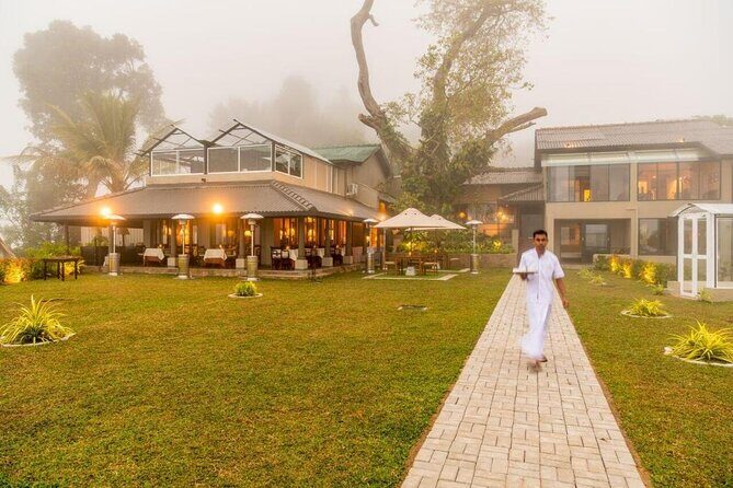 Private Taxi from Sri Lanka Airport (BIA-CMB) to Ella Hotels - The Sum Up