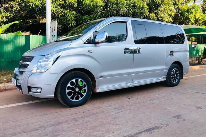 Private Taxi Service From Phnom Penh - Siem Reap City - Discovering the Comfort of a Private Taxi from Phnom Penh to Siem Reap