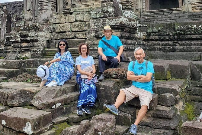 Private Taxi tour: Explore Angkor Temples with Sunrise - How the Tour Unfolds