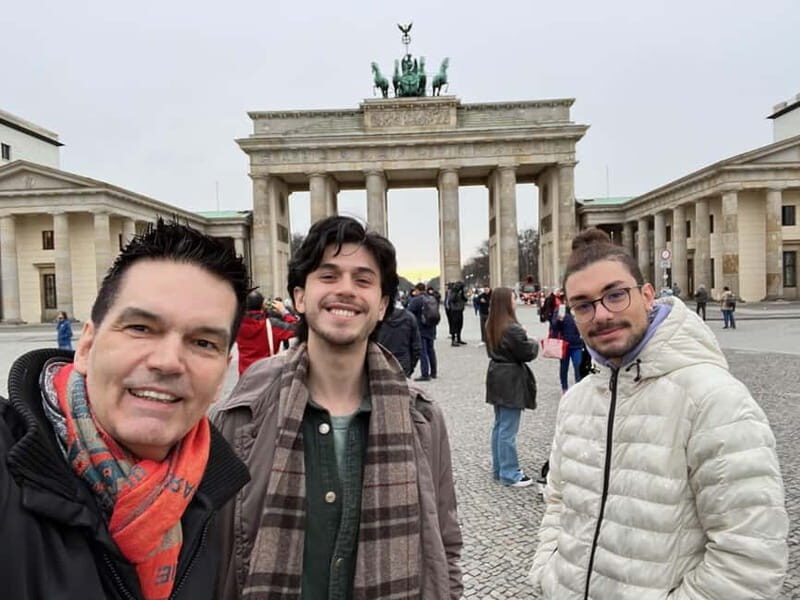 Private Taxi Tour through Berlin East and West and Kiez 4-6h - Key Points
