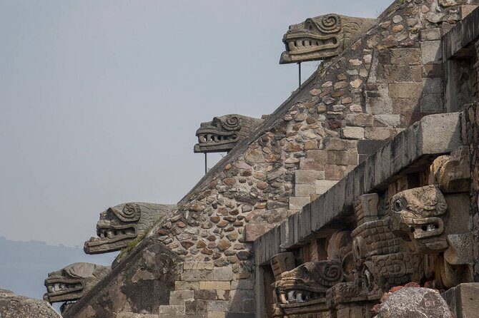 Private Teotihuacán Pyramids and Xochimilco Day Tour - Exploring Teotihuacán: The Ancient "City of the Gods"