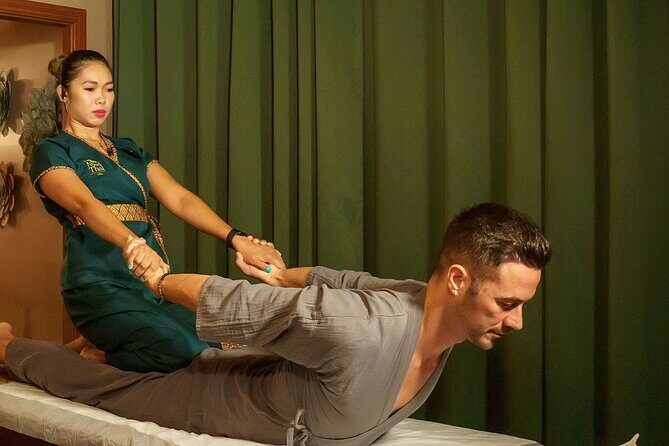 Private Thai Massage Session in Barcelona - Meeting Point and Practical Details