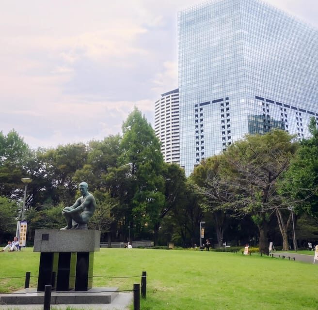 Private Tokyo Shinjuku Bus Tour with Licensed Guide - Learning About Tokyo’s Culture and History