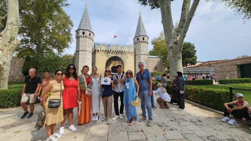Private Topkapi Palace and Harem Tour with Skip Line Entry - Practical Details
