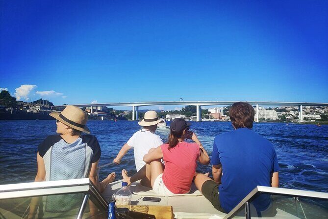 Private Tour 6 Bridges and Douro 2h opt. sunset, group price up to 6px - Key Points