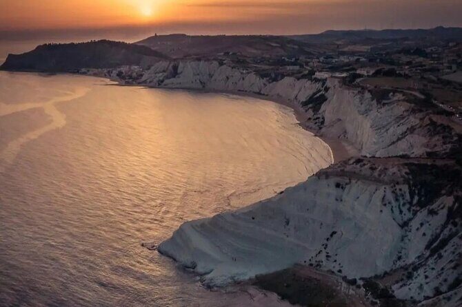 Private Tour Agrigento Valley of the Temples Park and Scala Dei Turchi - Relaxing at Scala Dei Turchi Beach