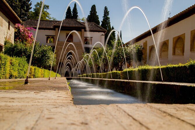 Private Tour Alhambra, Generalife and Nasrid Palaces - Who Will Appreciate This Tour?