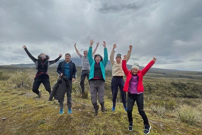 Private tour at Cotopaxi and Quilotoa one day include paint class - Why This Tour Stands Out