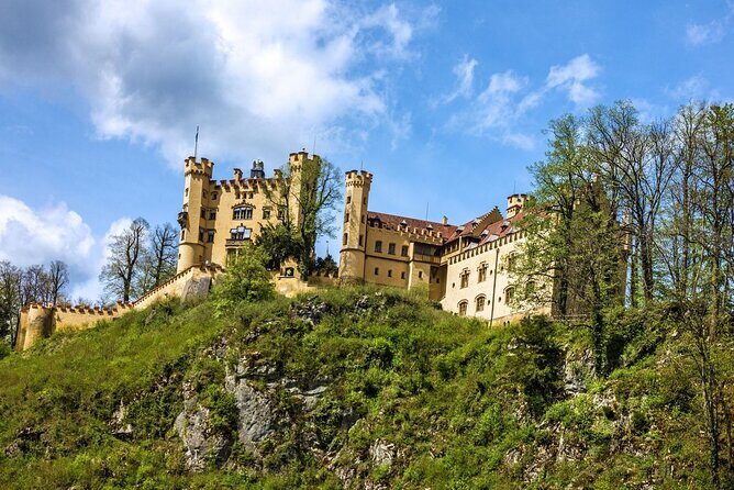 Private Tour at Neuschwanstein And Linderhof Palaces From Munich - The Value for Travelers