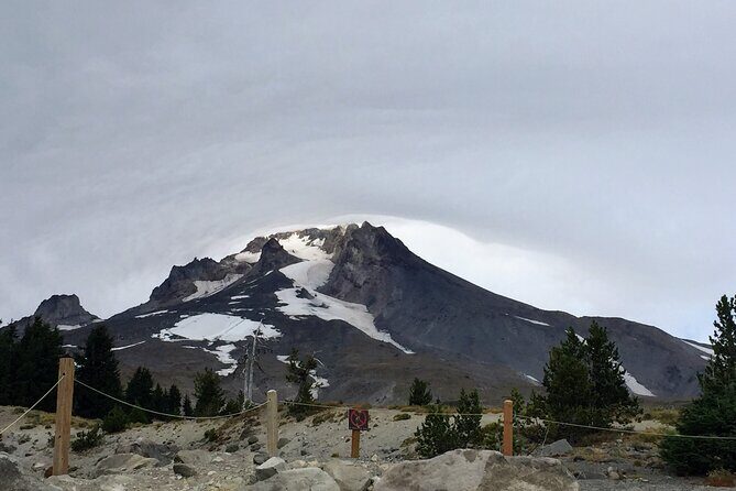 Private Tour at The Hood-Columbia Loop: Timberline, Orchards, and Waterfalls - A Deep Dive into the Hood-Columbia Loop Private Tour