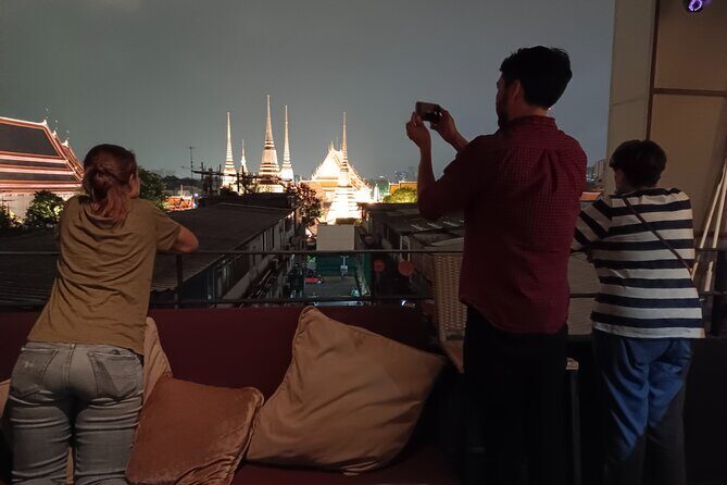 Private Tour : Bangkok Night Private Tuk Tuk Tour and Street food - Key Points