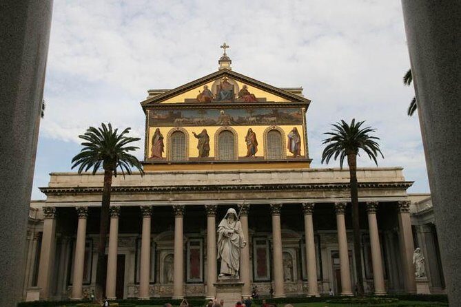 Private Tour: Basilicas of Rome - Detailed Breakdown of the Itinerary