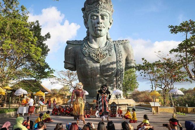 Private Tour : Best Beach Bali Tour - A Detailed Look at the Bali Beach Tour