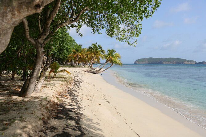 Private Tour Buccament Beach Saint Vincent and the Grenadines - FAQ