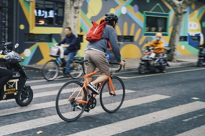 Private Tour by Metro with Shanghai Tower, Acrobatics plus Xiaolongbao Lunch - Final Thoughts: Who Will Love This Tour?