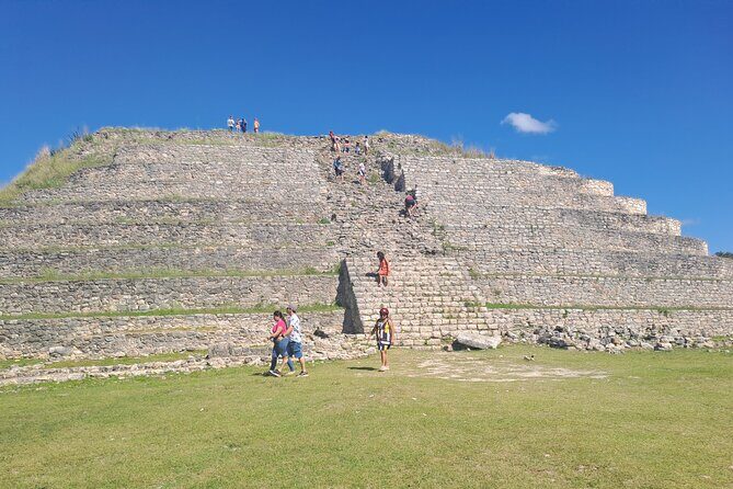 Private Tour Chichen Itza, Izamal , Cenote and Sabor Yucateco - The Refreshing Stop at Xcajum Cenote