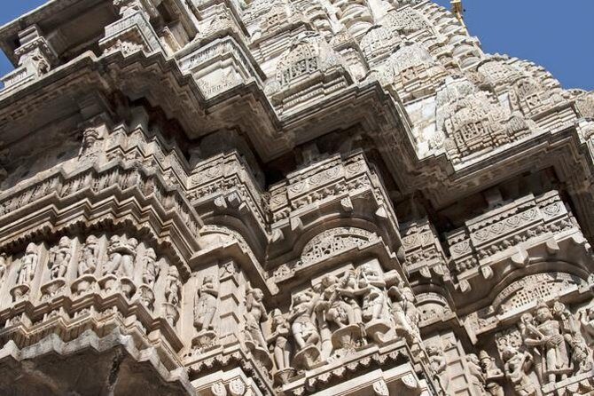 Private Tour: City Palace and Jagdish Temple in Udaipur - A Closer Look at the Tour Experience
