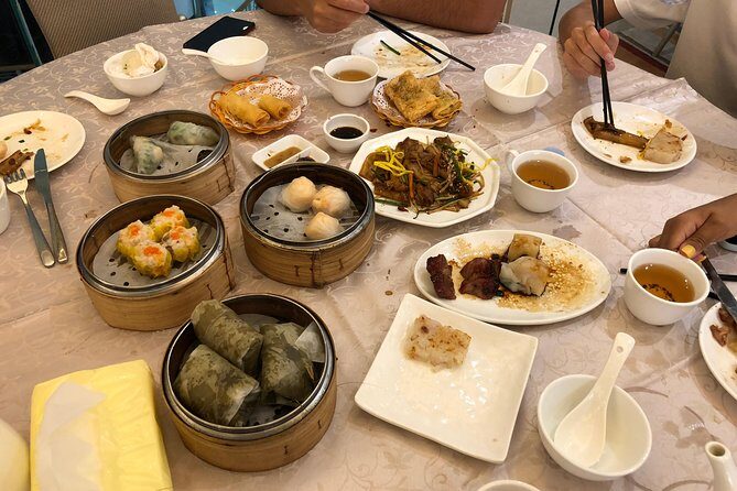 Private Tour: Customized 8-Hour Hong Kong City Tour - Sheung Wan