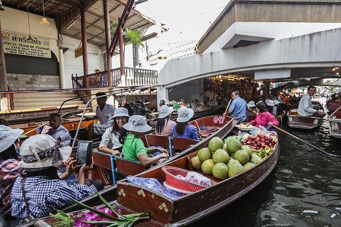Private Tour: Damnoen Saduak Floating Market and Maeklong Railway Market - Authentic Experiences and Eye-Opening Moments