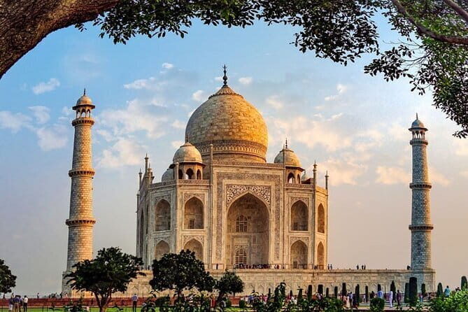 Private Tour : Day Trip to Agra from Delhi Including Taj Mahal and Agra Fort - Key Points