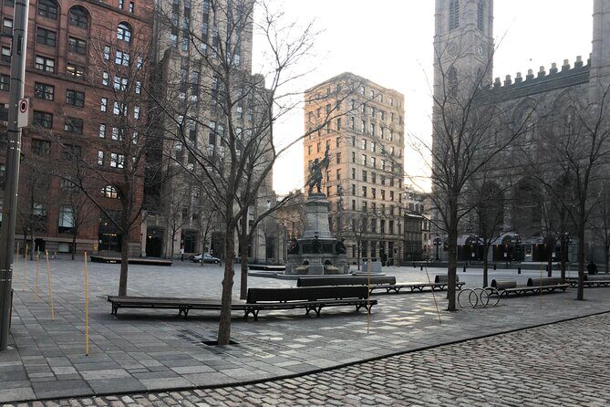 Private Tour DE Montreal EN Car with Certified Guide - Who Will Love This Tour?