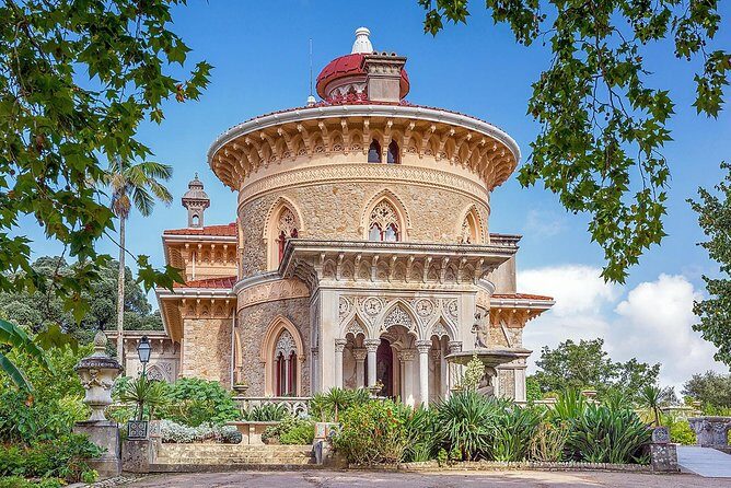 Private Tour: Discover the best of Sintra in 1 day avoiding queues - Who Should Book This Tour?
