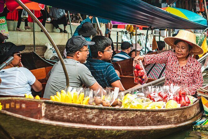 Private Tour Exclusive Floating Market and Mae klong Railway - An Authentic Day in Bangkok and Beyond