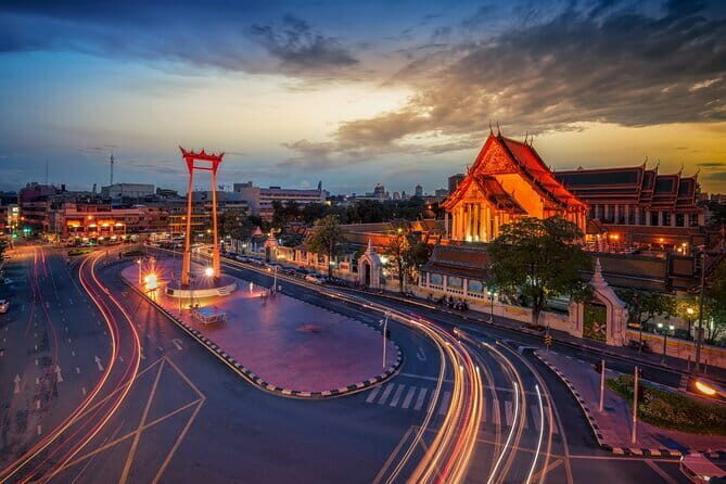 Private Tour Explore the Bangkok Night by Eco Tuk Tuk Electric - A Closer Look at the Experience