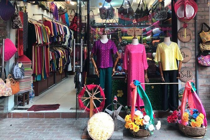 Private Tour: Explore Van Phuc Silk & Duong Lam Ancient Village - Discovering Vietnam’s Hidden Treasures: Van Phuc Silk & Duong Lam