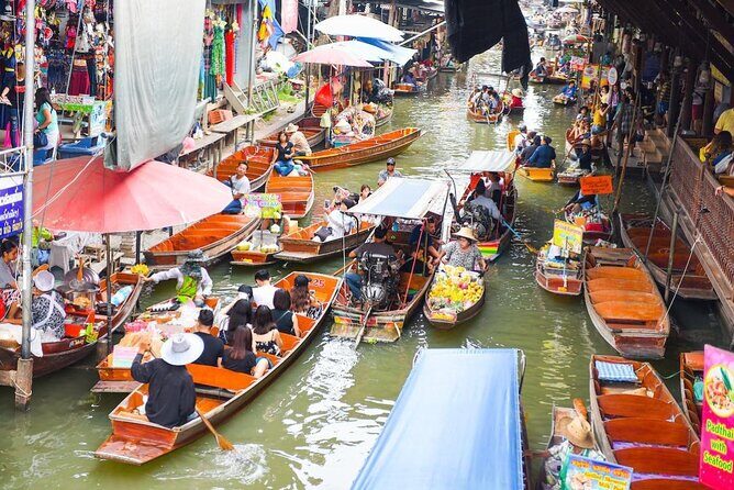 Private Tour: Floating Markets and Suan Sampran Day Trip from Bangkok - Exploring the Private Tour: Floating Markets and Suan Sampran Day Trip from Bangkok