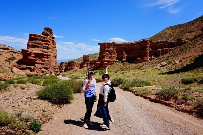 Private tour from Almaty 6 days in Kazakhstan and Kyrgyzstan - Day 1: Charyn Canyon and Lake Kaindy — The Geology Marvels