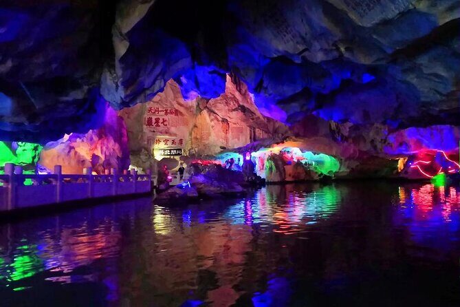 Private Tour from Guangzhou to Seven Star Crags (Qixingyan) - A Closer Look at the Itinerary