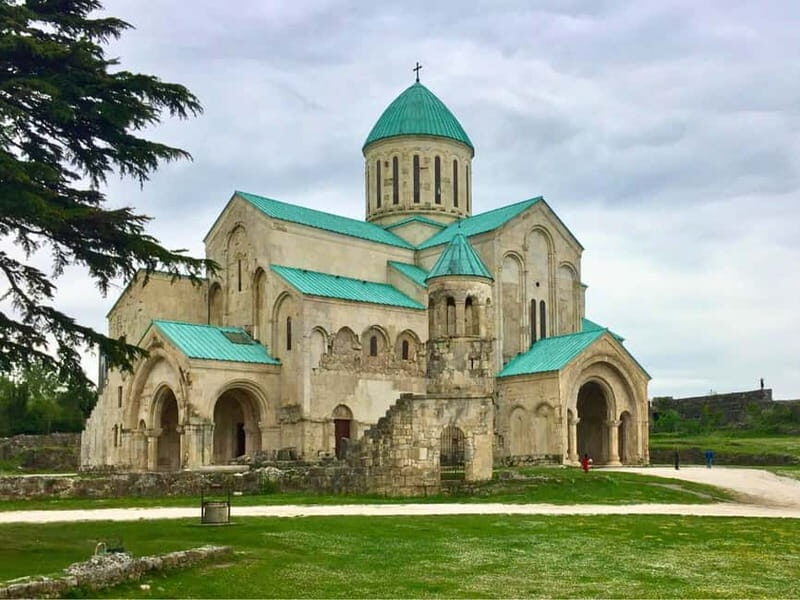 Private tour from KUTAISI: Bagrati, Gelati and Motsameta - Price and Value