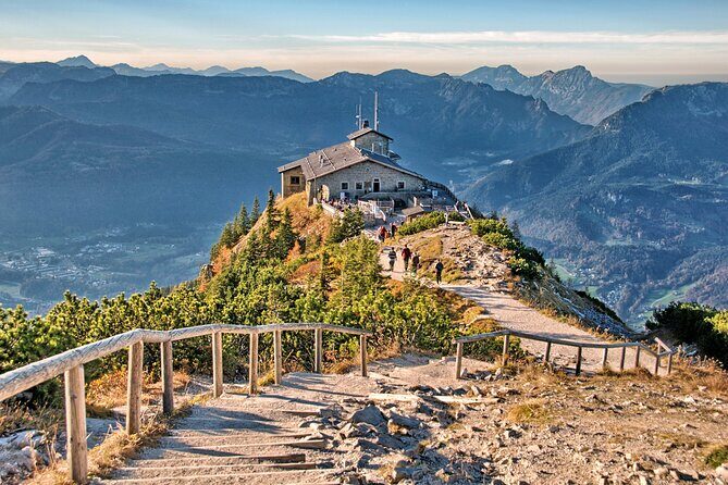 Private Tour from Munich to Eagle's Nest and Salzburg - Key Points