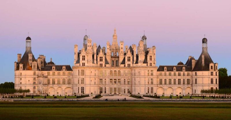 Private Tour from Paris to Loire Castles & Michelin Lunch - Who Is This Tour Best For?