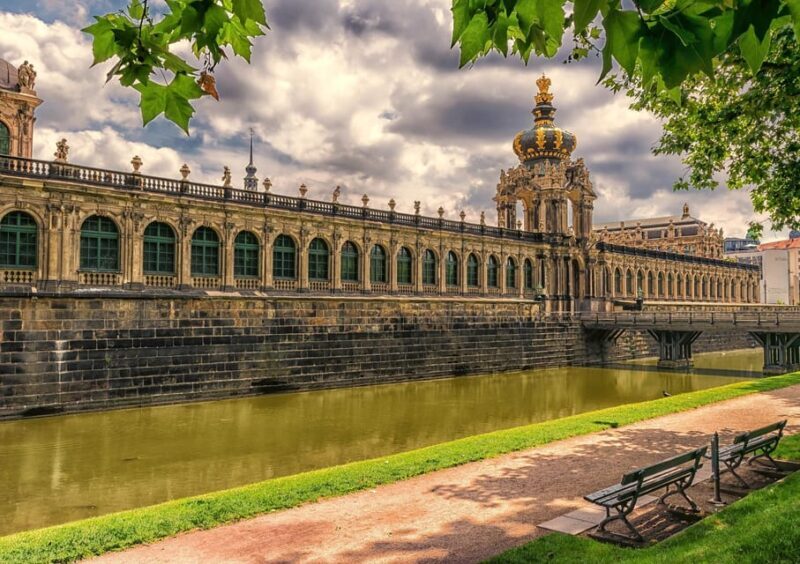 Private tour from Prague to Dresden & Czech Switzerland - FAQ