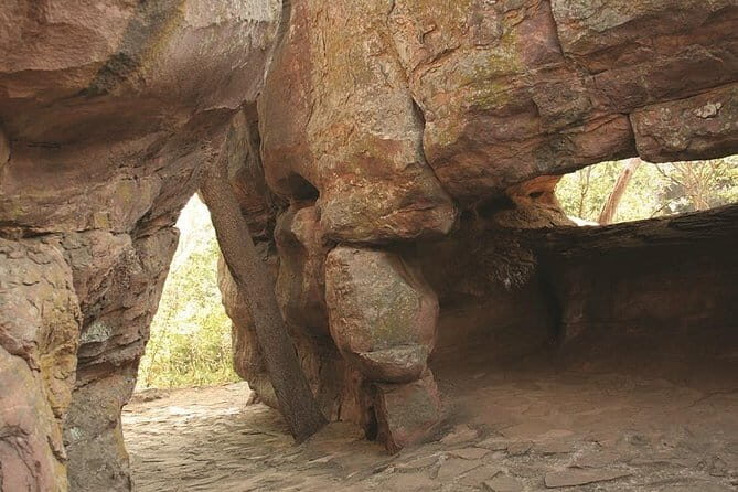 Private Tour: Full-Day Bhojpur and Bhimbetika Tour from Bhopal - How This Tour Adds Value