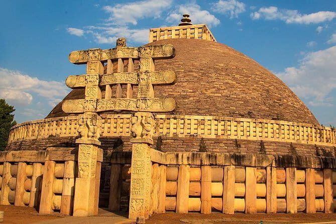 Private Tour: Full-Day Sanchi and Udaygiri Caves Tour from Bhopal - Exploring the Best of Bhopal: A Review of the Full-Day Sanchi and Udaygiri Caves Tour