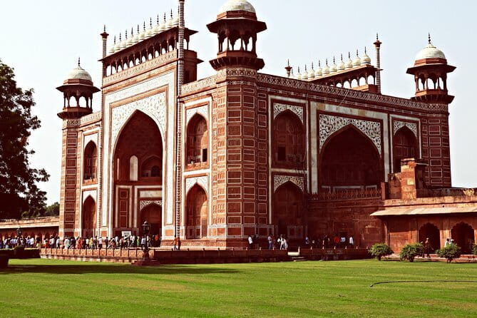 Private Tour : Full Delhi Day Tour - Whats Included and Whats Not?