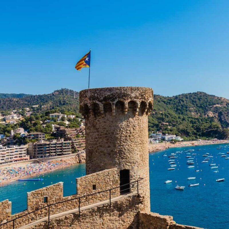 Private Tour Girona & Tossa de Mar from Barcelona - Exploring the Charm of Girona and Tossa de Mar: A Detailed Tour Review